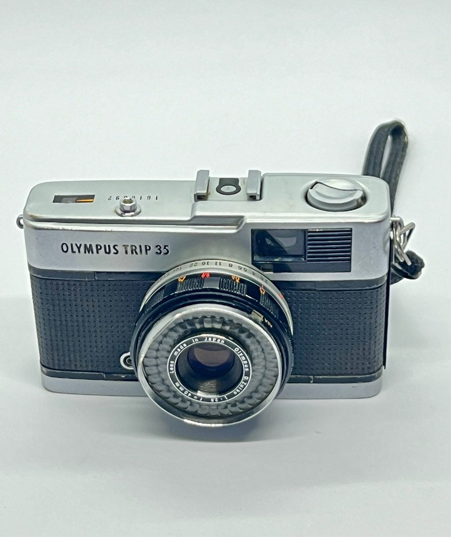 Olympus Trip35 film camera, Photography, Cameras on Carousell
