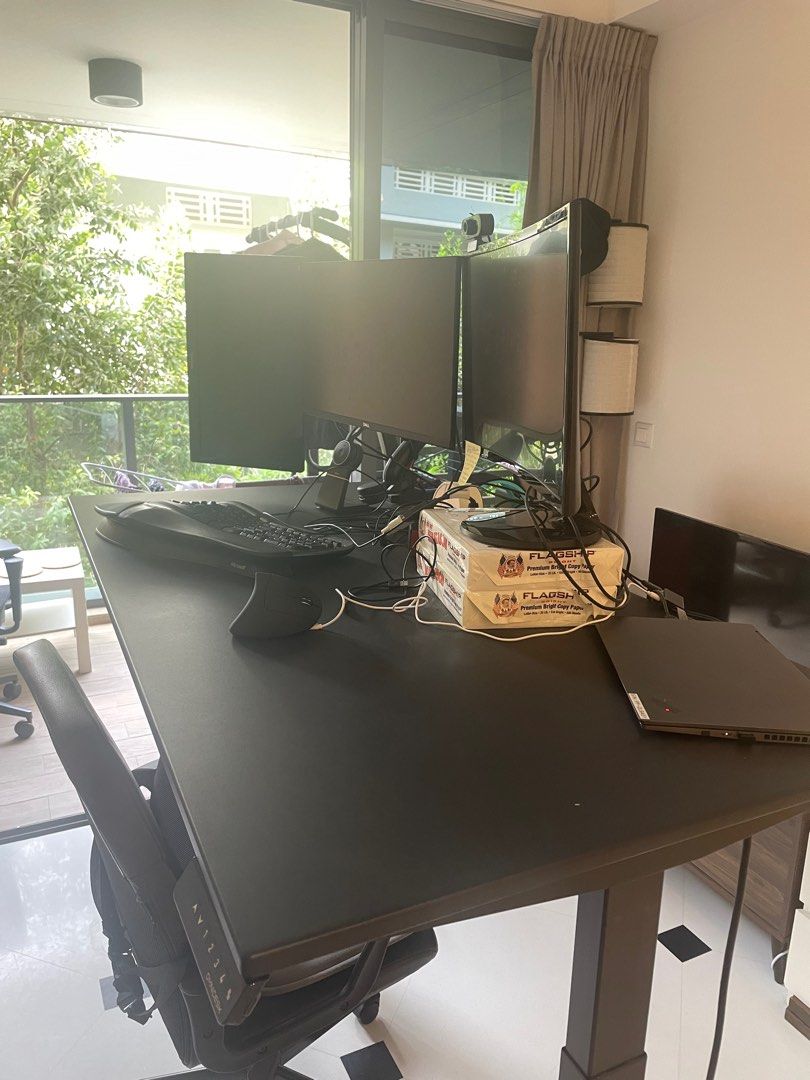 OmniDesk Pro 2020, Computers & Tech, Office & Business Technology on Carousell