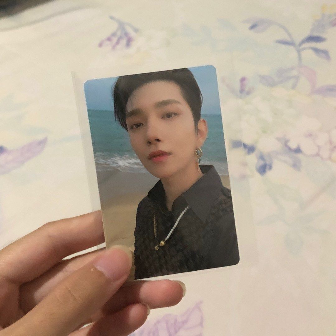 PC Joshua Attacca, K-Wave di Carousell