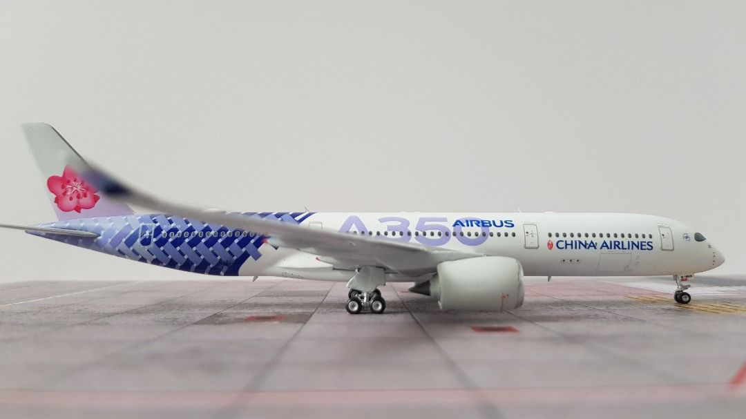 Phoenix Model China Airlines Airbus A350-900 B-18918 "Airbus Carbon ...