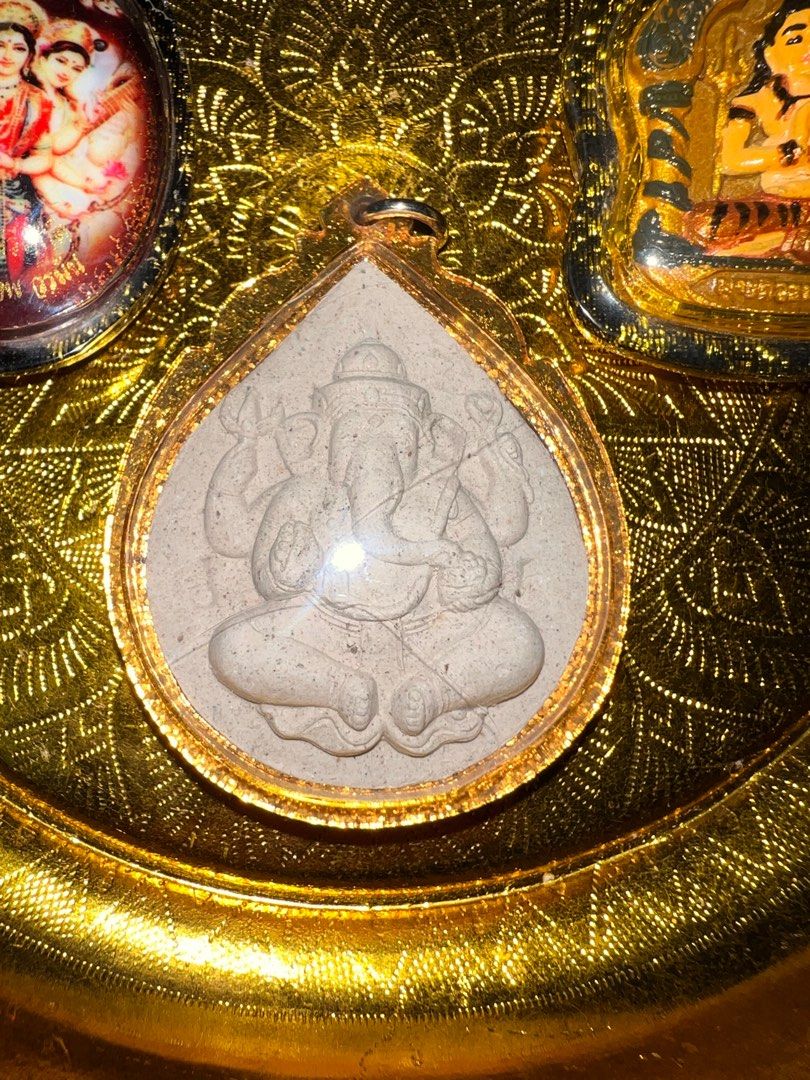 Pikanet (Ganesha), Lord Shiva and Parvati amulet roop, Hobbies & Toys ...