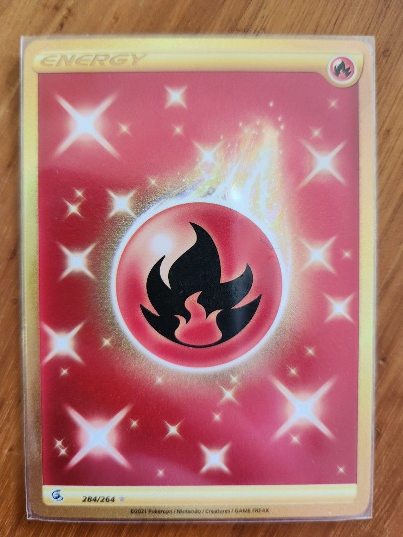 Pokemon Fire Energy Holo Gold SR 284/264 Fusion Strike, Hobbies & Toys ...
