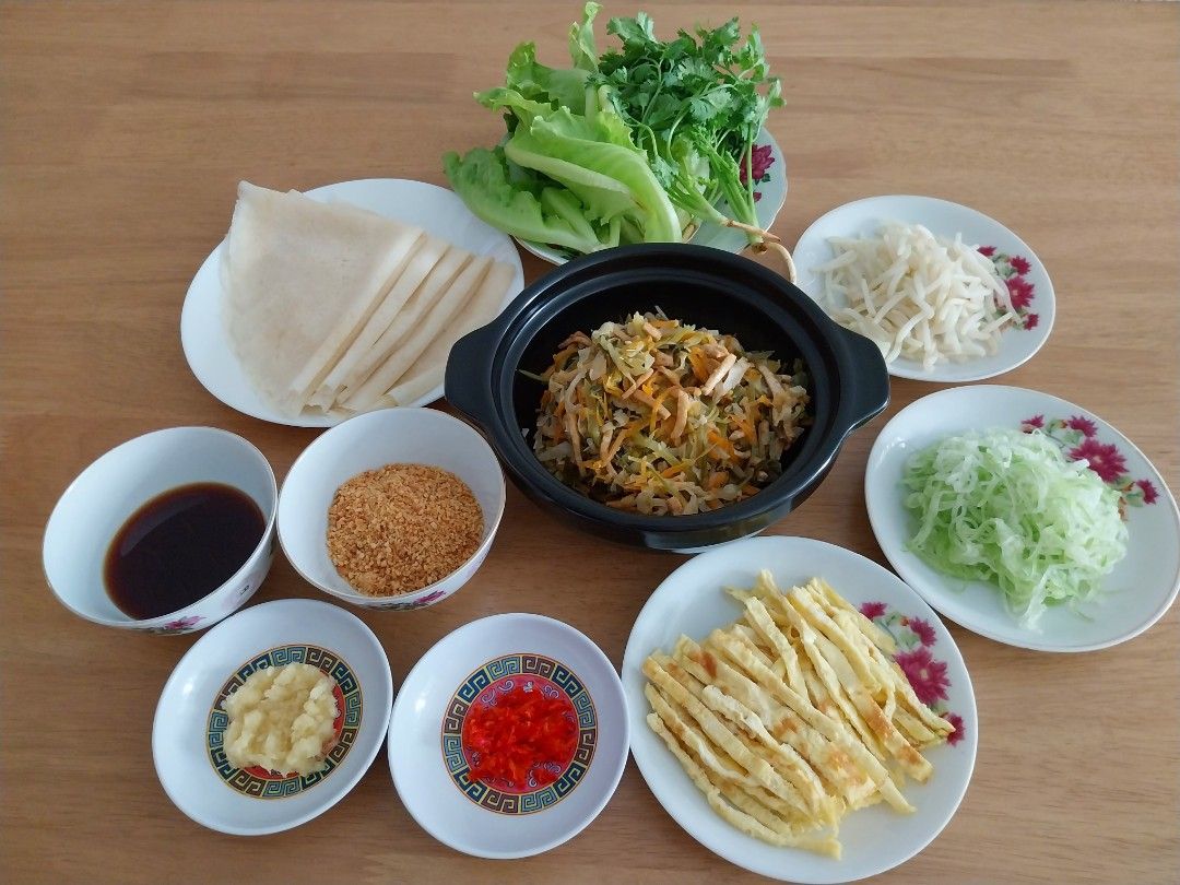 Pre-order DIY Traditional Hokkien Popiah Party Set, Food & Drinks ...