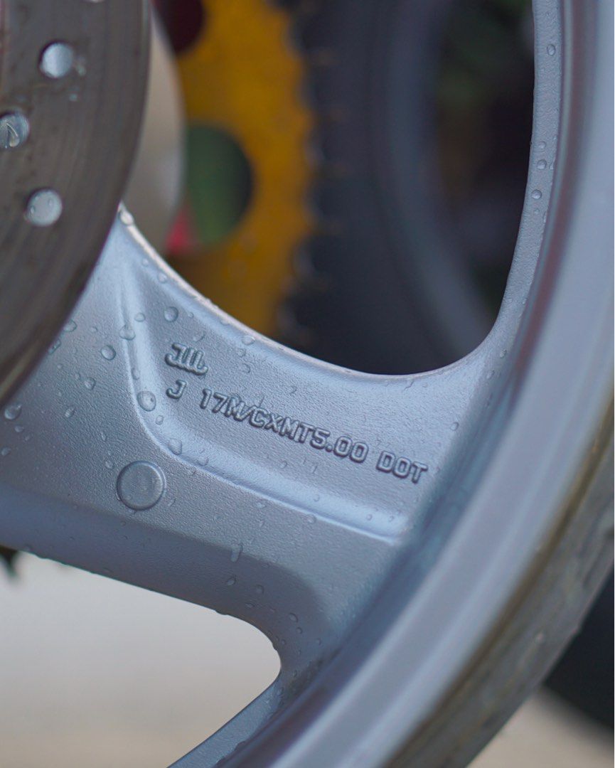 Rim CB400 bekang 5.0, Motorbikes on Carousell