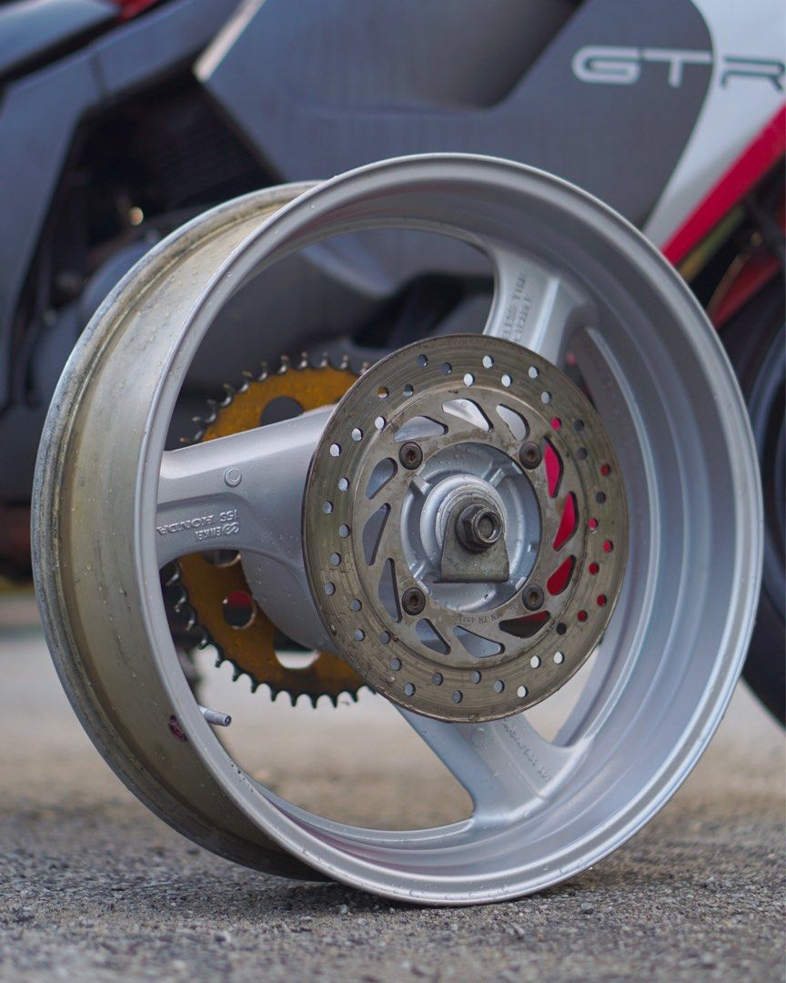 Rim CB400 bekang 5.0, Motorbikes on Carousell