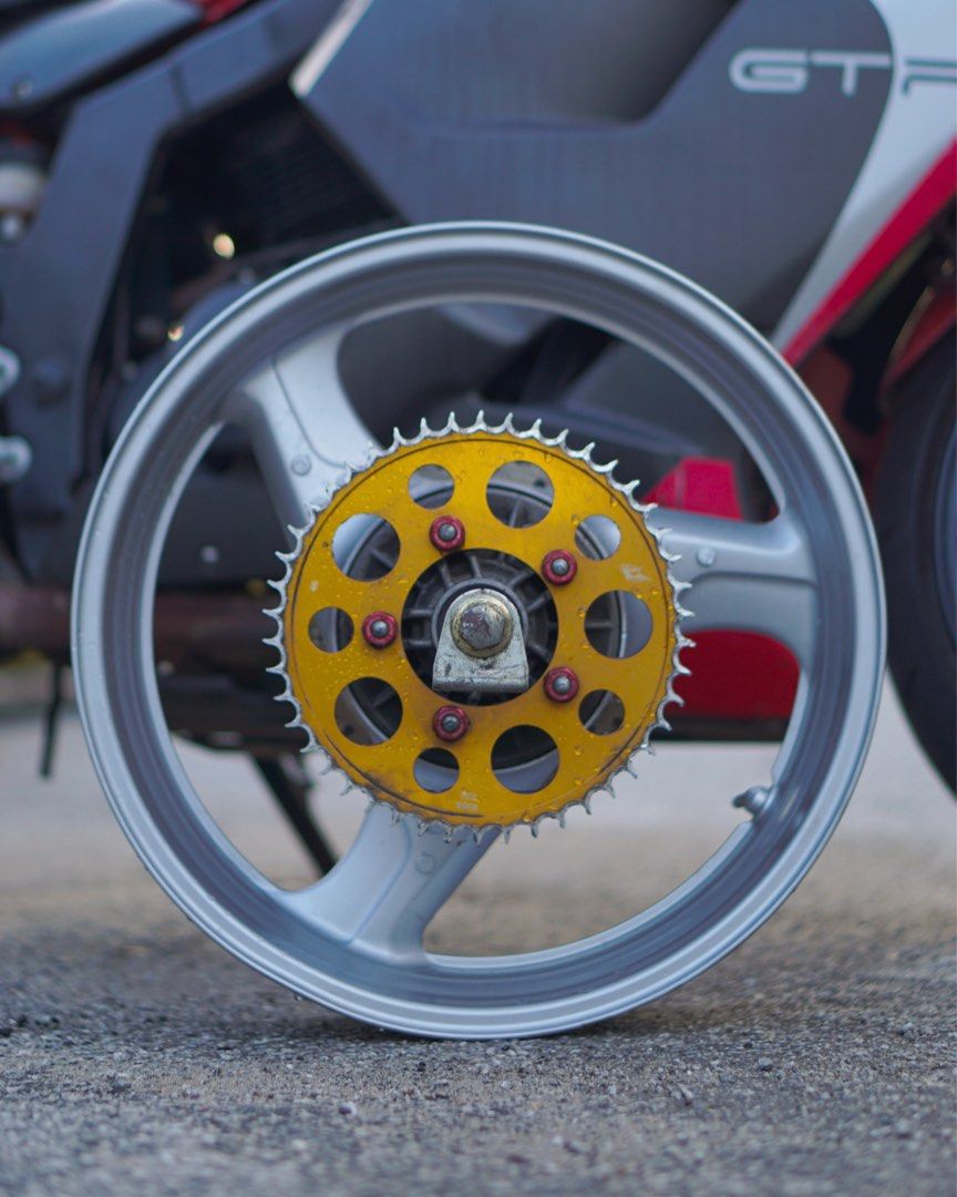 Rim CB400 bekang 5.0, Motorbikes on Carousell