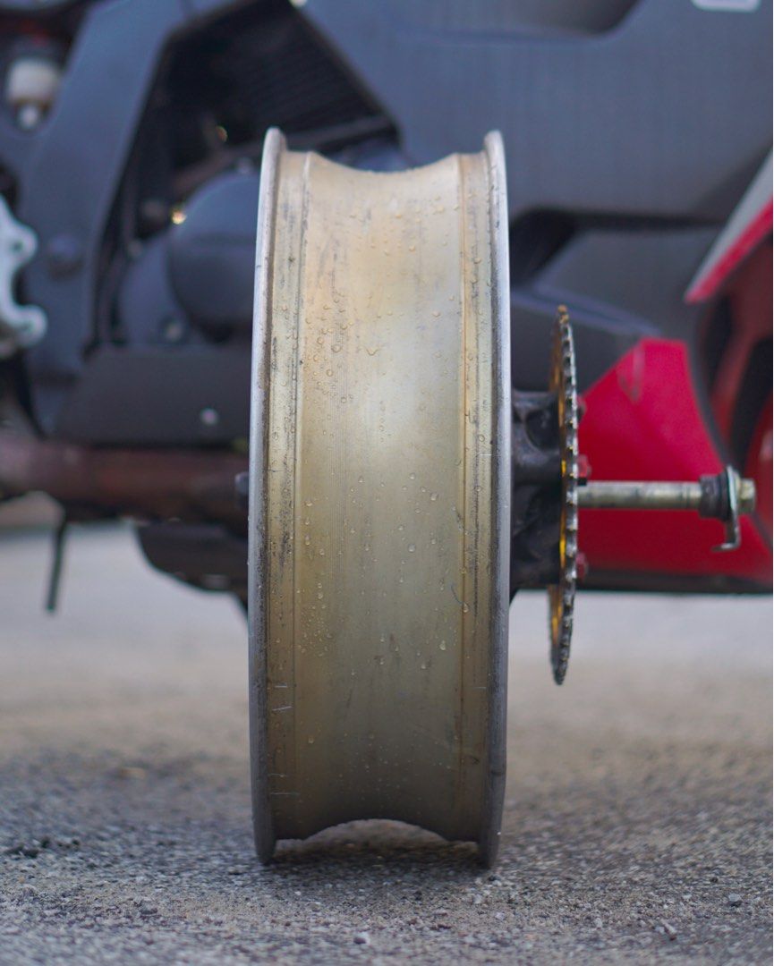 Rim CB400 bekang 5.0, Motorbikes on Carousell