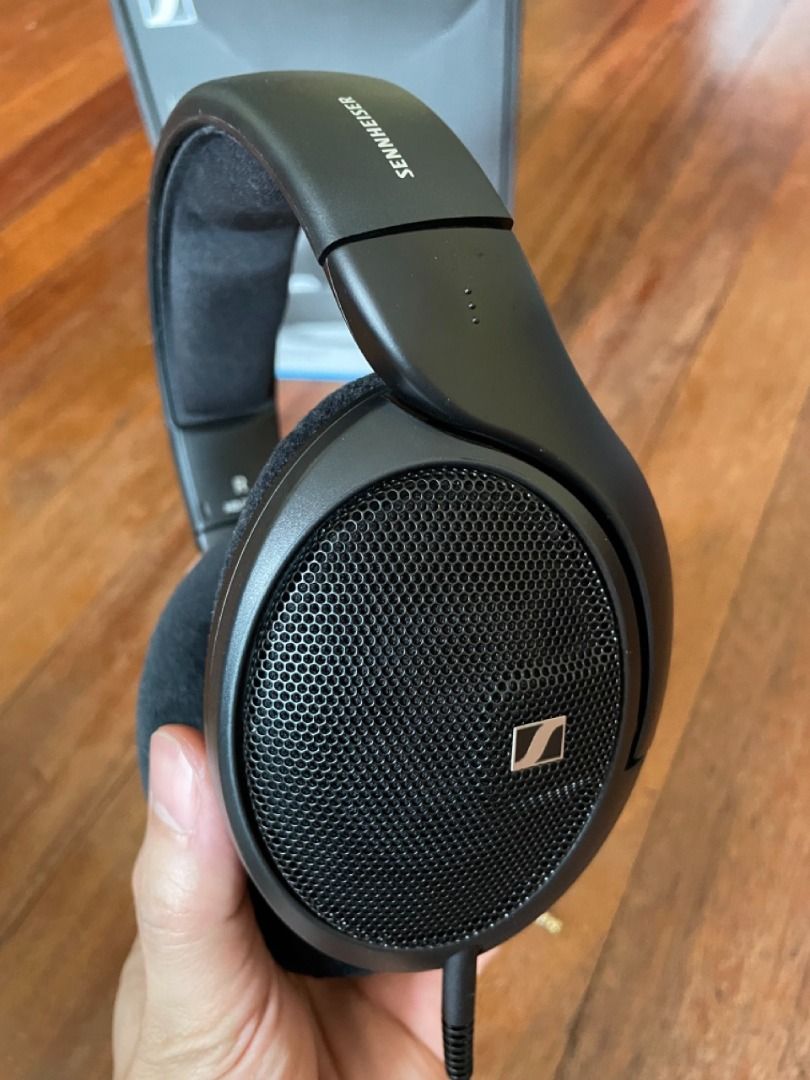 Sennheiser HD 560S Over-The-Ear Audiophile Headphones - Neutral ...