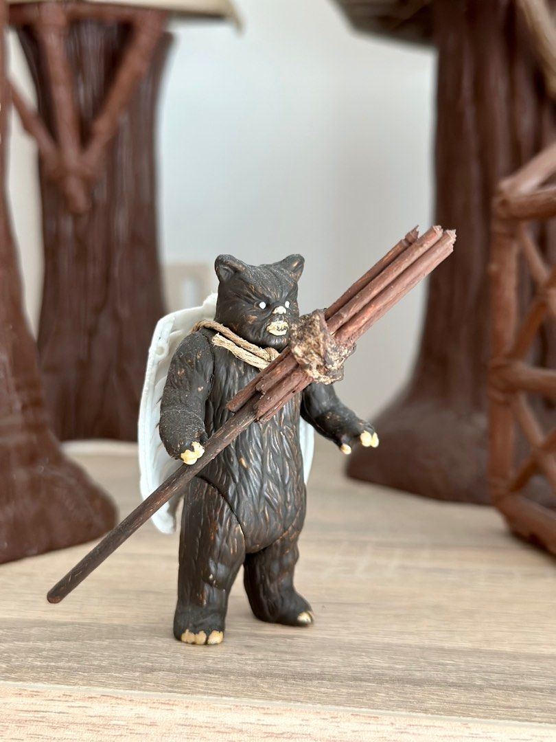 Set of 8 Custom Ewoks (Vintage Kenner), Hobbies & Toys, Toys & Games on ...