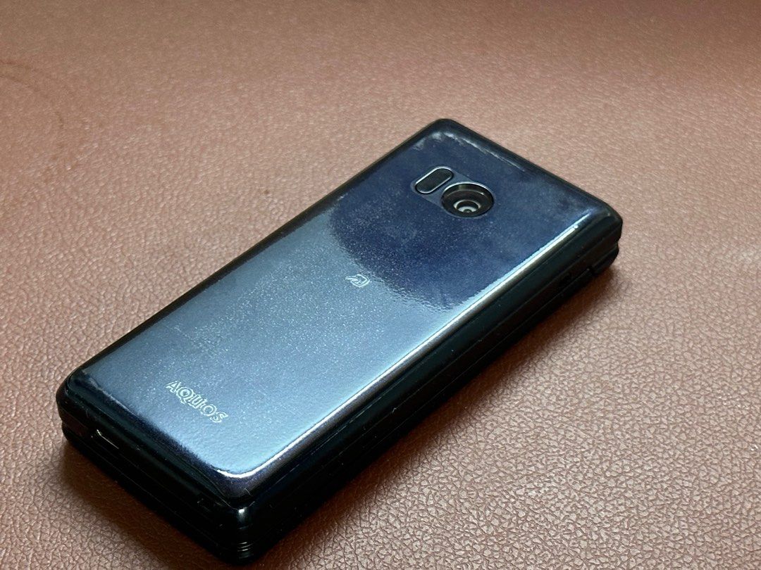 Sharp SH-02L 藍黑色 日系摺機 收藏用 全新成色 Android 8.1 中文輸入法, 手提電話, 手機, 其他手機 ...