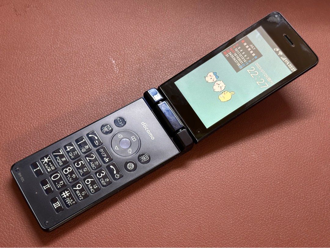 Sharp SH-02L 藍黑色 日系摺機 收藏用 全新成色 Android 8.1 中文輸入法, 手提電話, 手機, 其他手機 ...