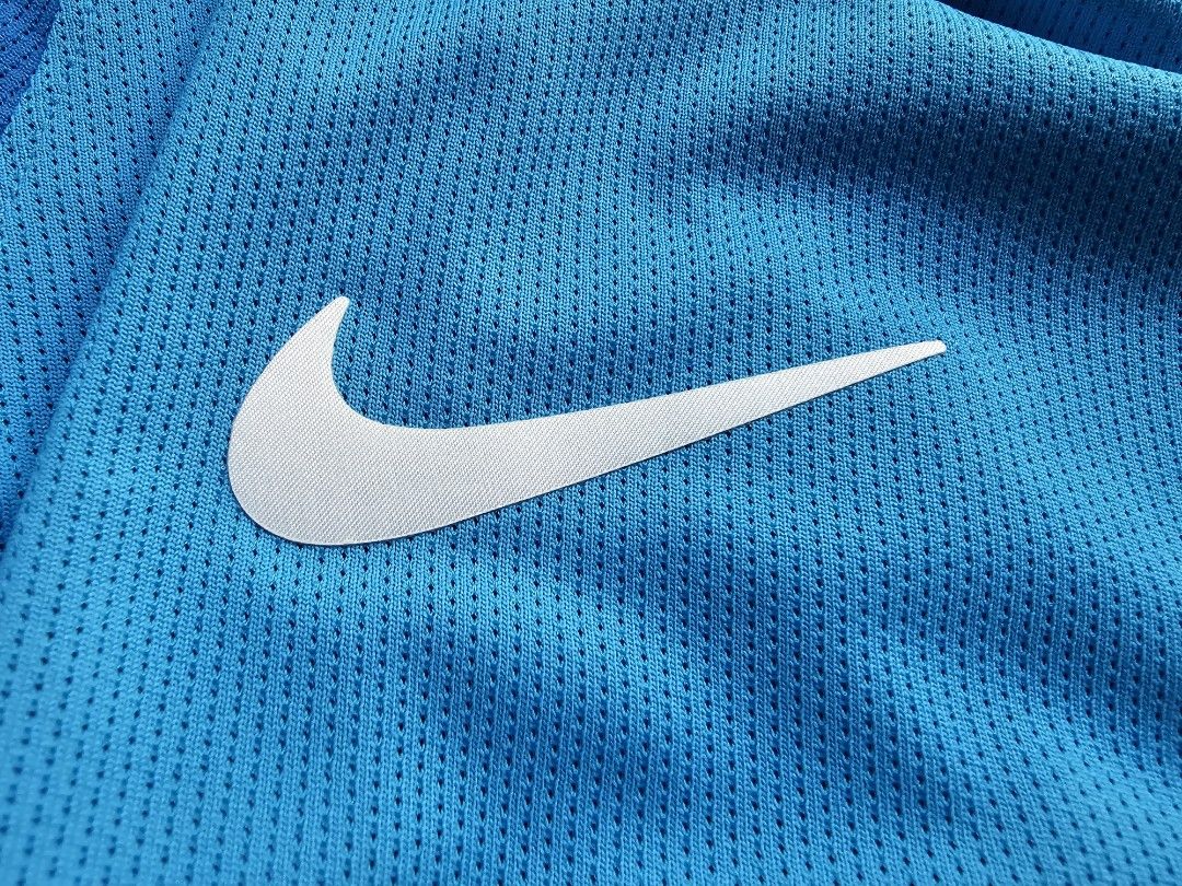 Singapore National Team Blue Jersey, Men's Fashion, Activewear on Carousell