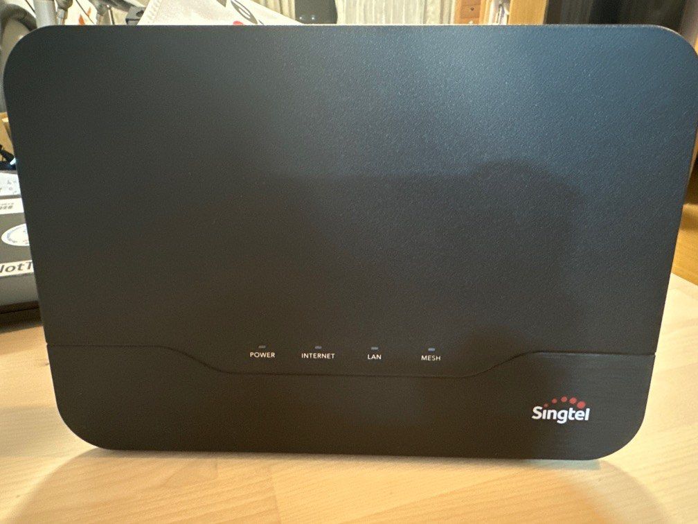 Singtel Mesh Router, Computers & Tech, Parts & Accessories, Networking on Carousell