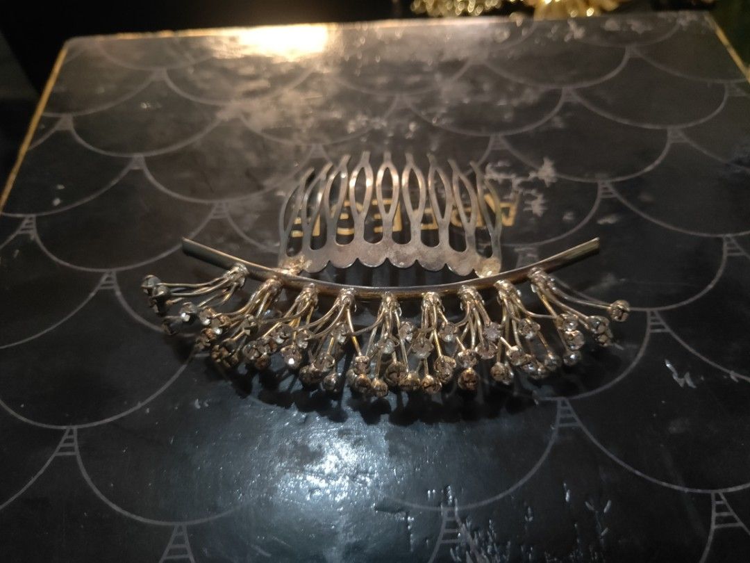 Sirkam konde antik mata nyala, Antik, Jam & Perhiasan di Carousell