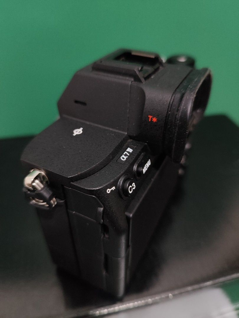 Sony a7iv body good as bnew complete w/low SC, Photography, Cameras on ...
