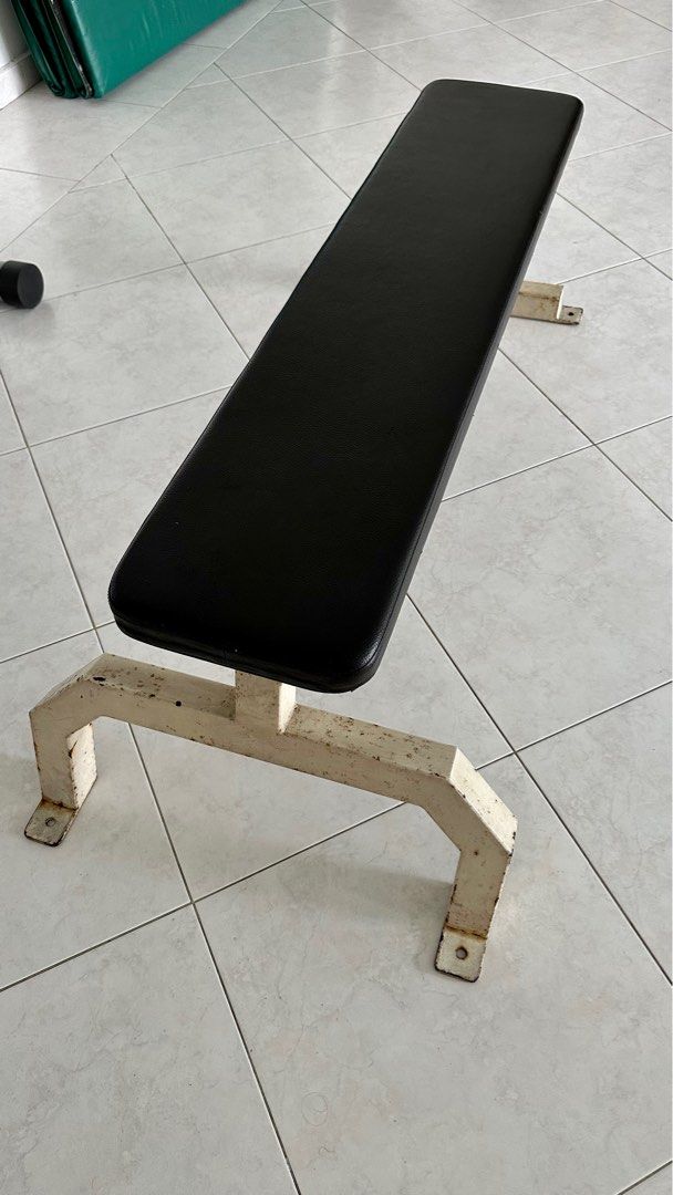 Stable Flat Gym Bench, Sports Equipment, Exercise & Fitness, Toning ...