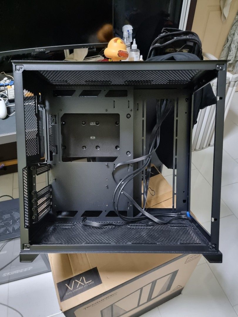 TECEARE VXL DUAL CHAMBER ATX CASE, Computers & Tech, Desktops on Carousell