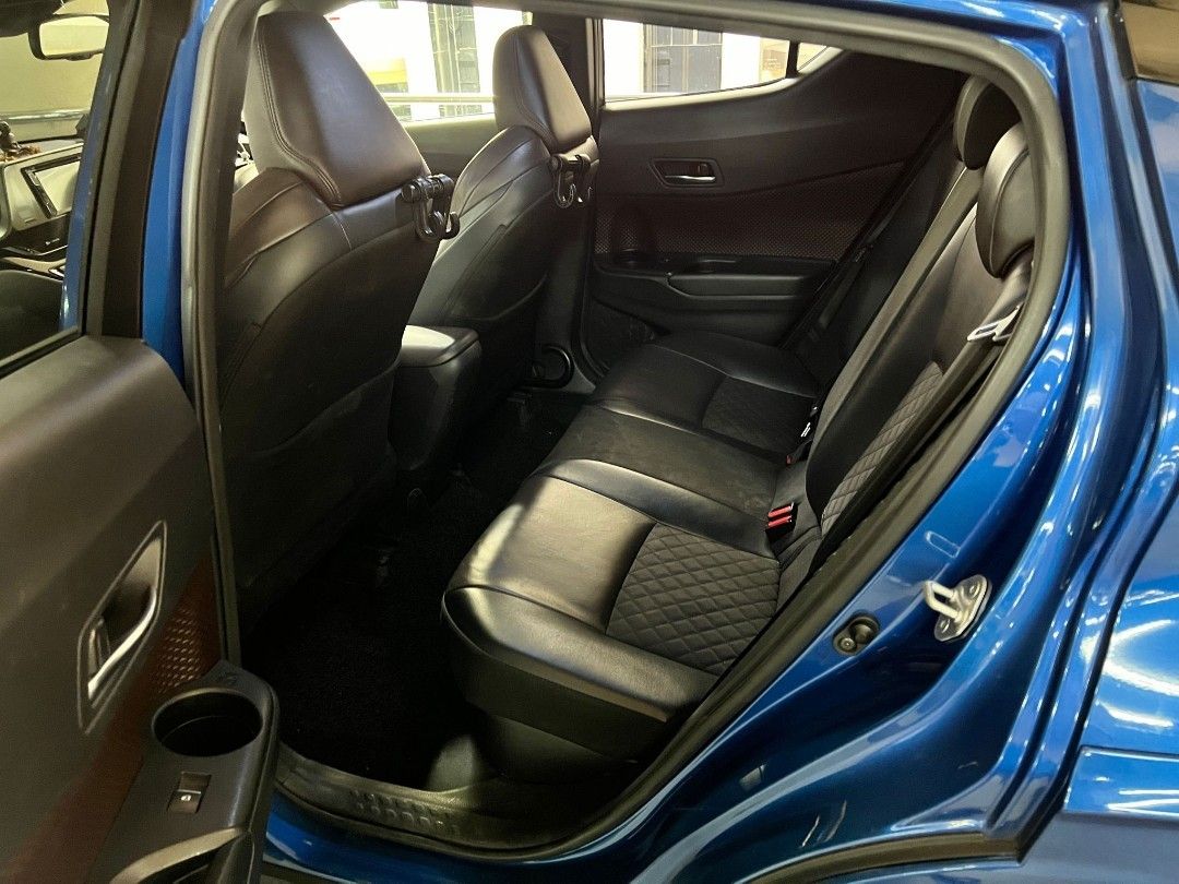 Toyota C-HR Hybrid 1.8G CVT Auto, Cars, Used Cars on Carousell