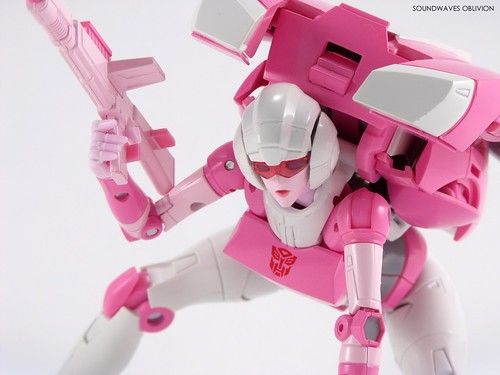 Transformers MasterPiece MP 51 Arcee, Hobbies & Toys, Toys & Games on ...