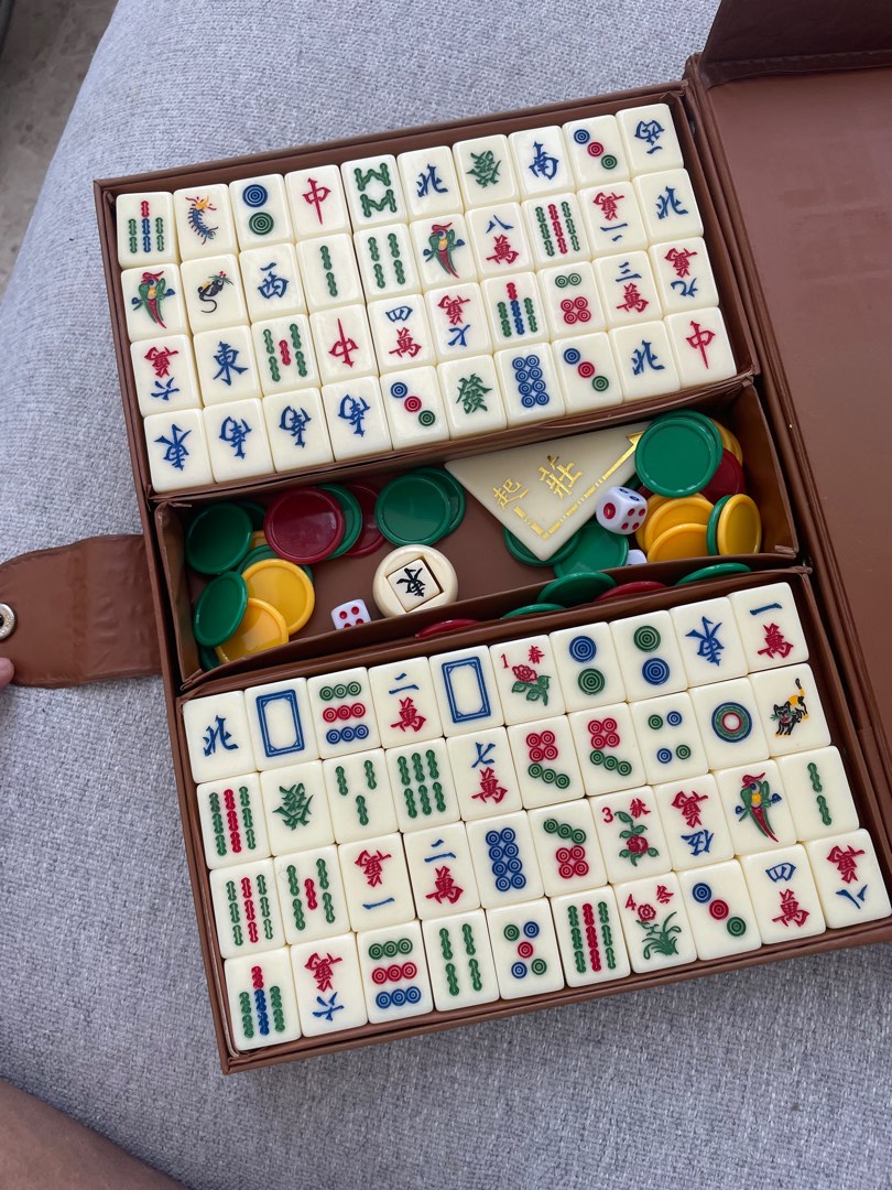 Travelling mahjong set, Hobbies & Toys, Toys & Games on Carousell
