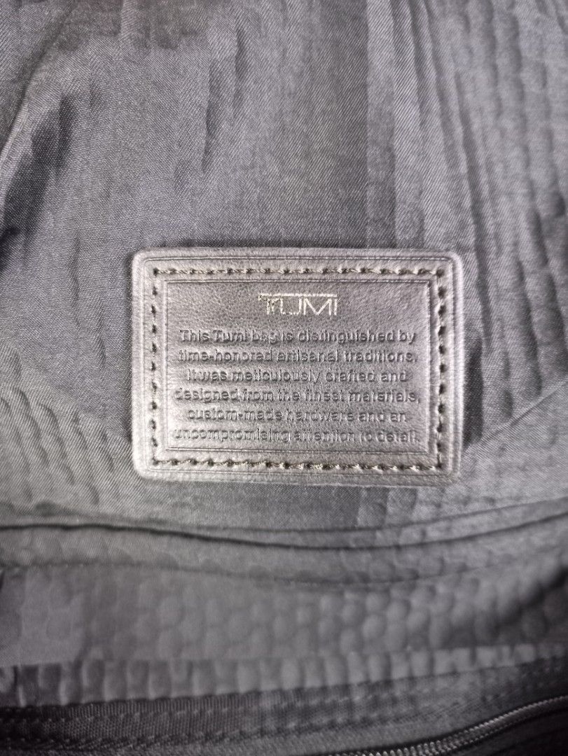 TUMI - ALPHA BRAVO FOSTER MESSENGER BAG on Carousell