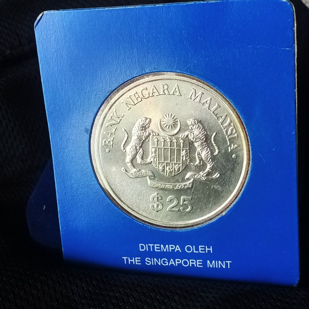 UNC 25 YEARS MERDEKA SINGAPORE MINT 25 RINGGIT, Hobbies & Toys ...