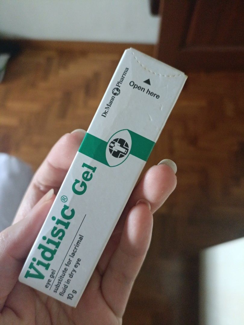 Vidisic eye gel, Beauty & Personal Care, Vision Care on Carousell