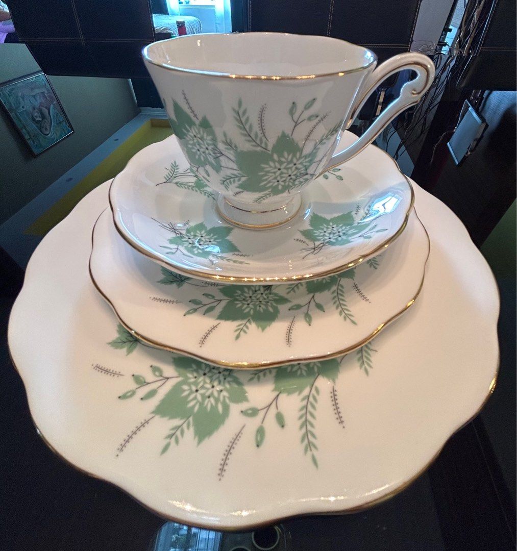 Vintage "Napoli" by Queen Anne Tea set, Furniture & Home Living ...