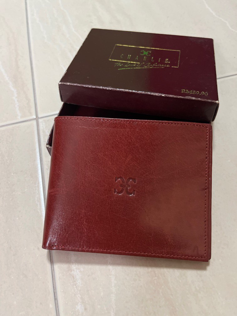 Vintage wallet, Men's Fashion, Watches & Accessories, Wallets & Card ...