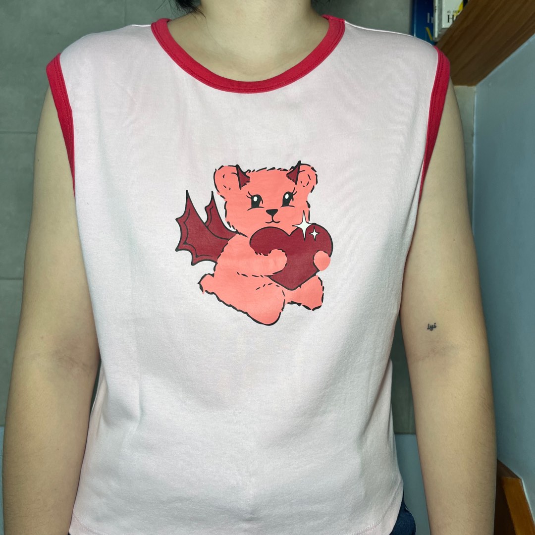 Y2K Devil Teddy Forever 21 Crop Top, Women's Fashion, Tops, Sleeveless ...