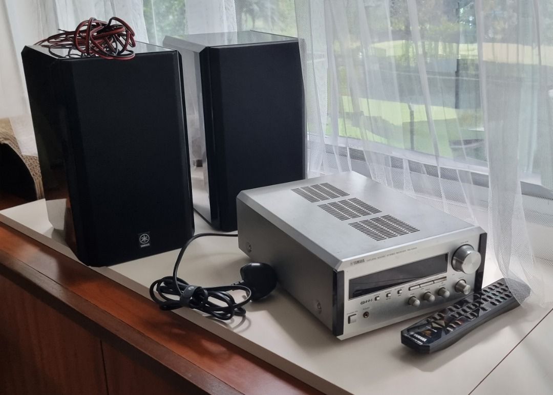 Yamaha Natural Sound Stereo Receiver - RX-E200 + Original Remote, Audio ...