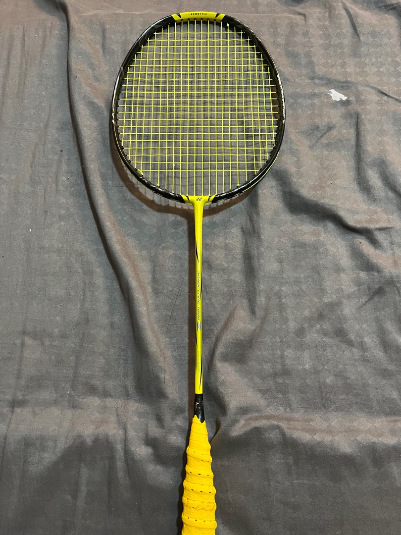 Yonex Nanoflare 1000zz, Sports Equipment, Sports & Games, Racket & Ball ...
