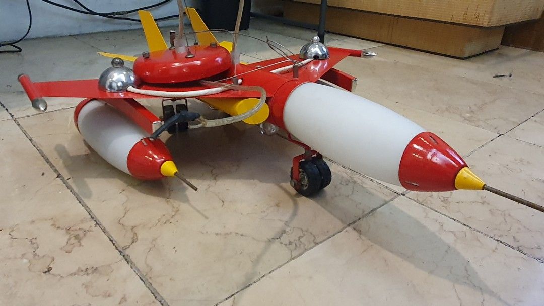 Hanging Airplane Lighting Fixture, Furniture & Home Living, Lighting ...