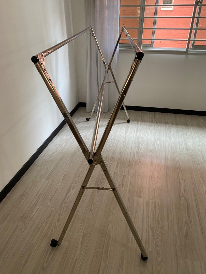 Aluminium expandable rack, Furniture & Home Living, Home Improvement ...