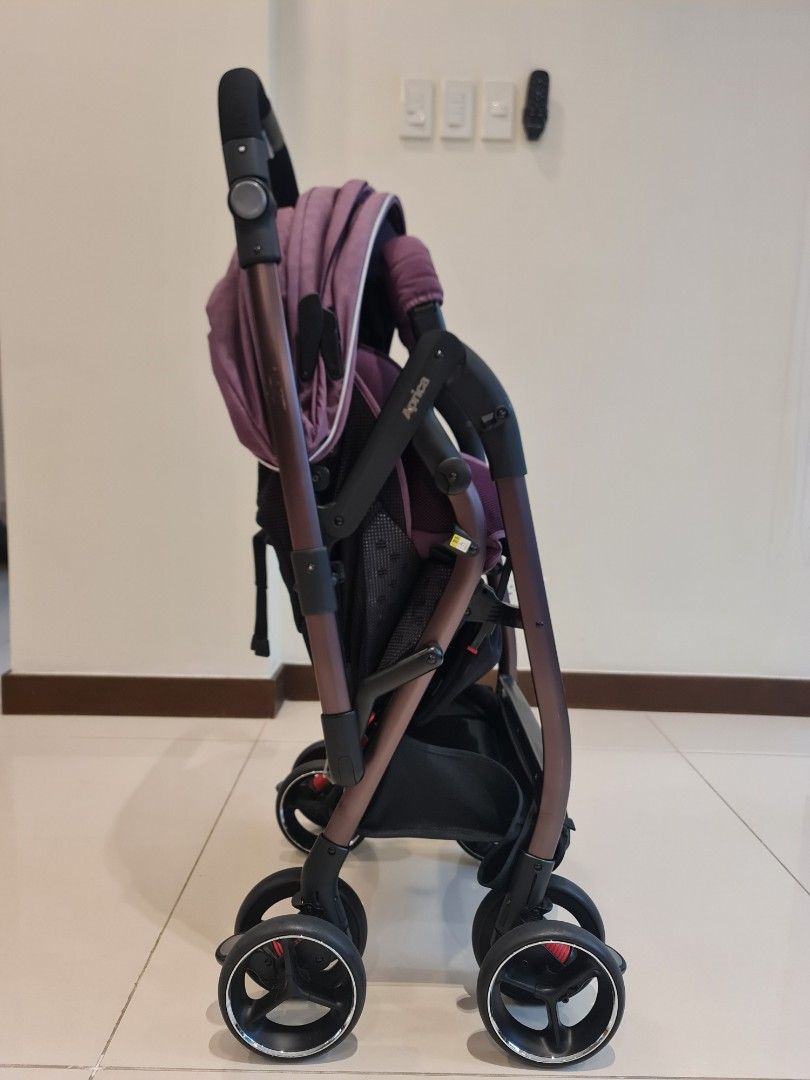 Aprica Optia Premium Stroller, Babies & Kids, Going Out, Strollers on Carousell