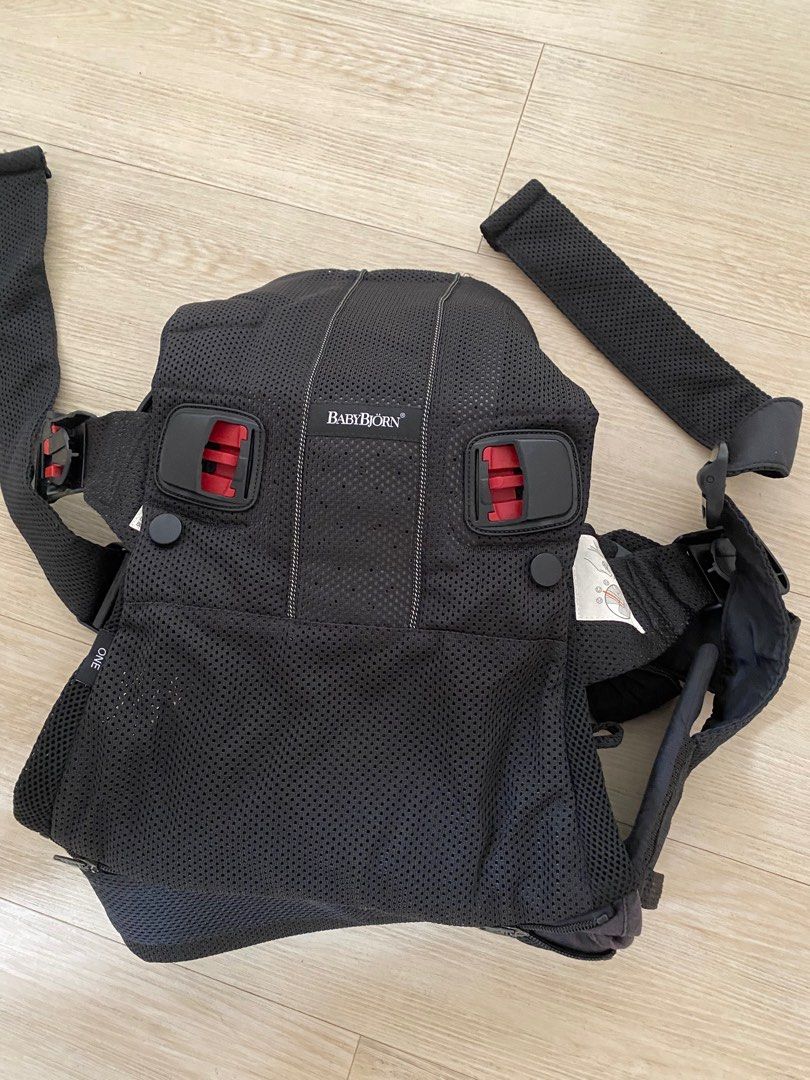 Baby Bjorn Carrier, Babies & Kids, Going Out, Carriers & Slings on ...