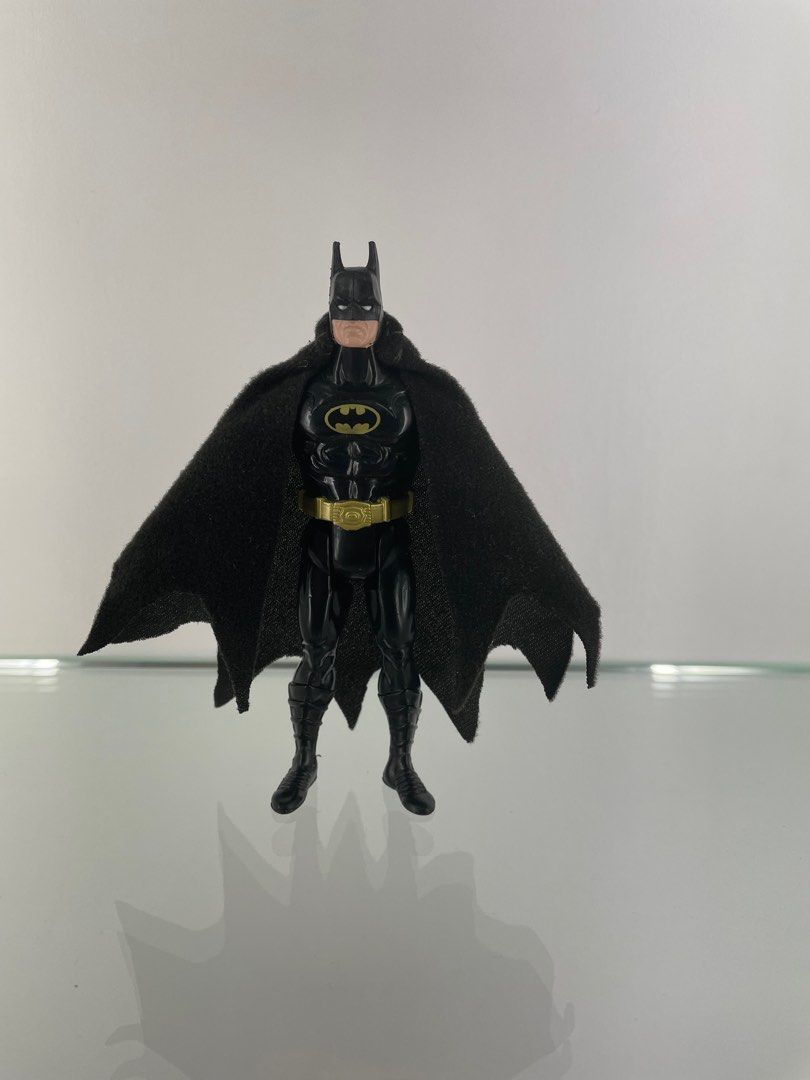 batman vintage Kenner 1990 Michael Keaton face shadow wing action ...