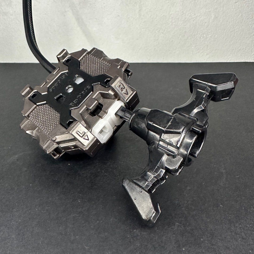 Beyblade Burst Left And Right Launcher Ripcord, Hobbies & Toys, Toys ...