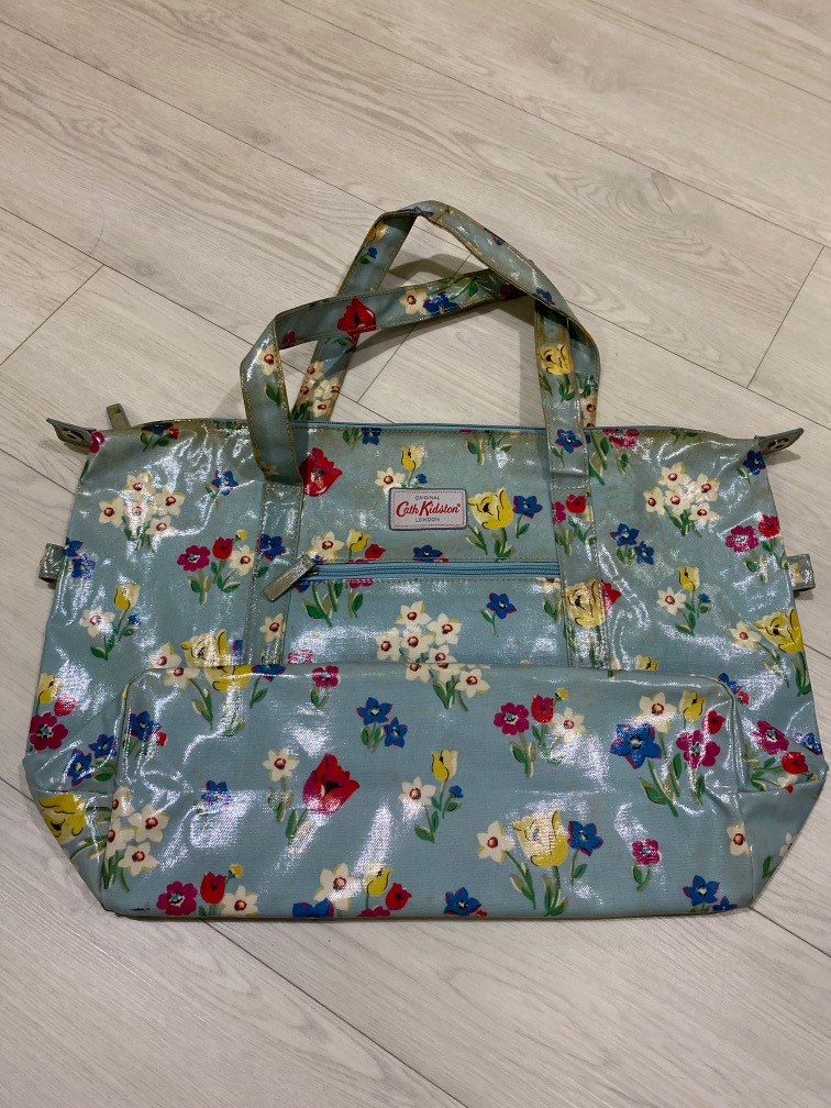 Cath Kidston large bag, Women's Fashion, Bags & Wallets, Shoulder Bags ...