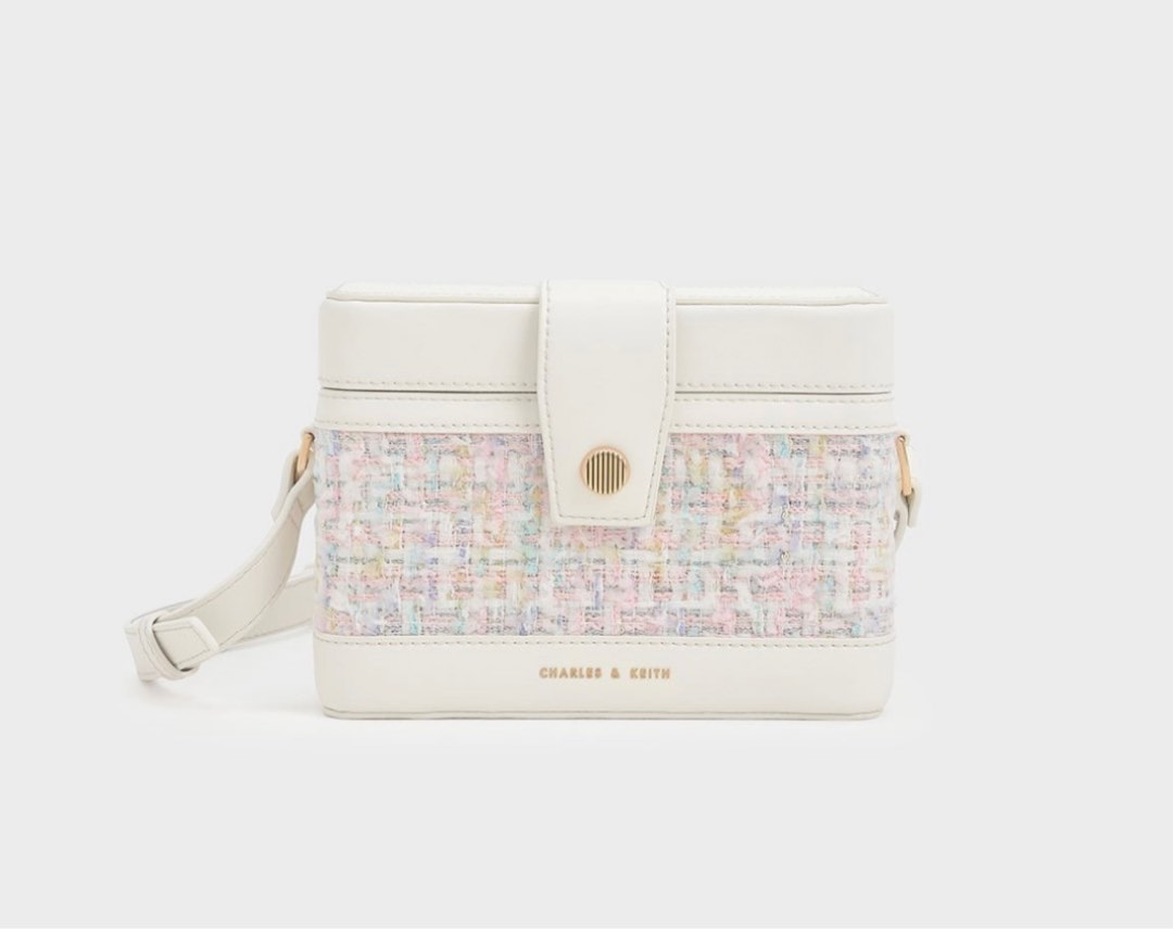 Charles & Keith Bronte Tweed Boxy Crossbody Light Pink, Women's Fashion ...