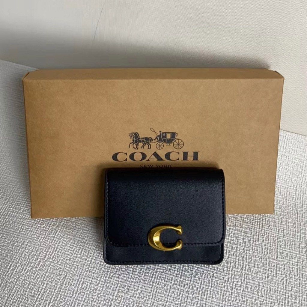 Coach Bandit Card Case Wallet, Women's Fashion, Bags & Wallets, Wallets ...