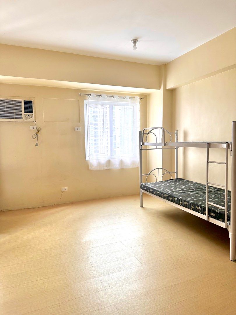 Condo Sharing Female at BGC, Property, Rentals, Apartments & Condos on ...