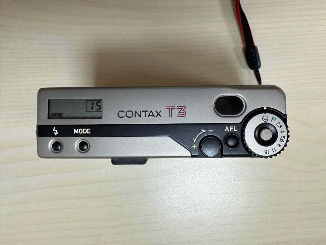 Contax T3 silver single teeth// fully function, 攝影器材, 相機 - Carousell