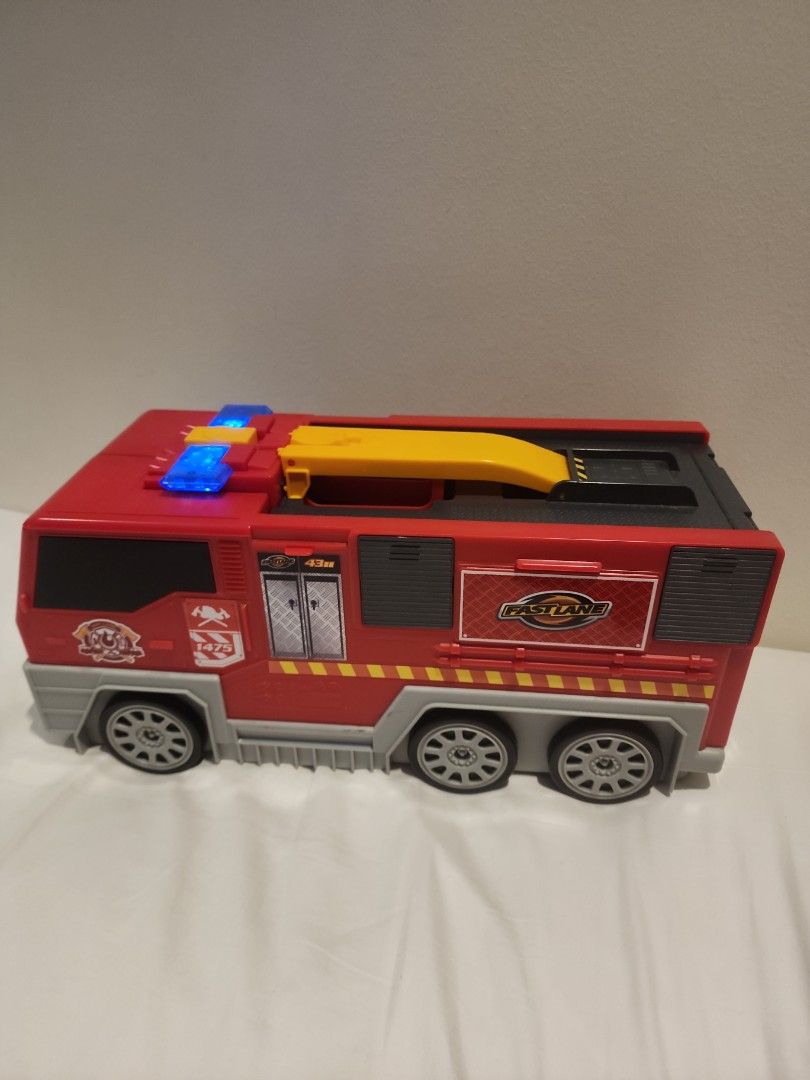 Convertible fire truck into a city centre, Hobbies & Toys, Toys & Games on Carousell