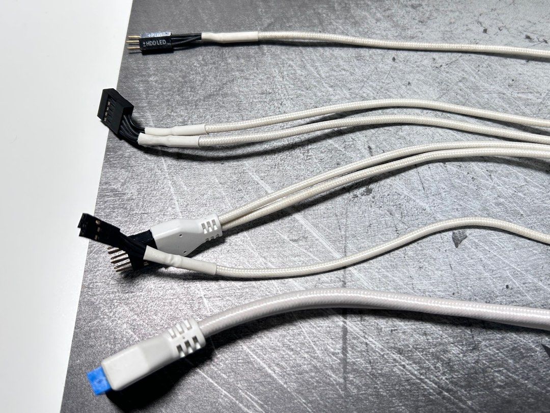 Corsair Braided Front Panel Extension Kit on Carousell