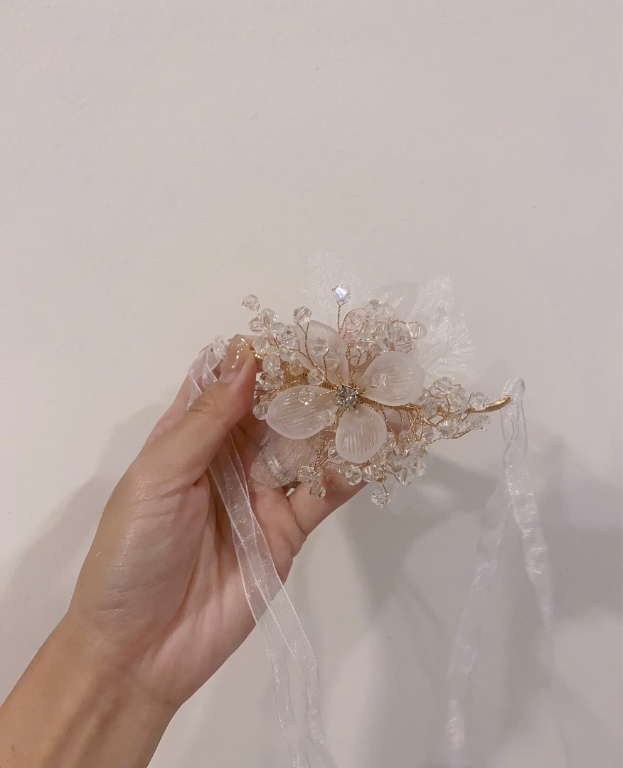 Crystal Corsage (Bride Version), Women's Fashion, Watches & Accessories ...