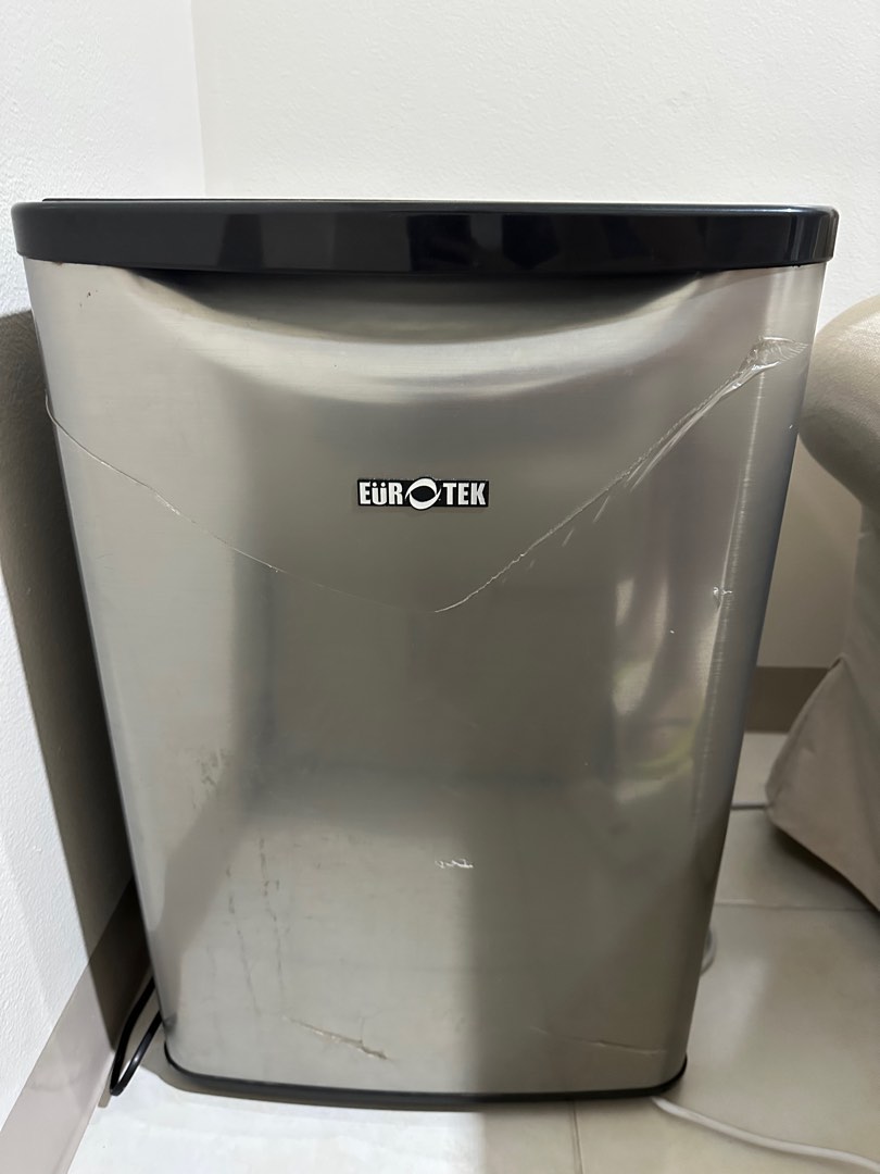 EUROTEK Personal Refrigerator, TV & Home Appliances, Kitchen Appliances ...