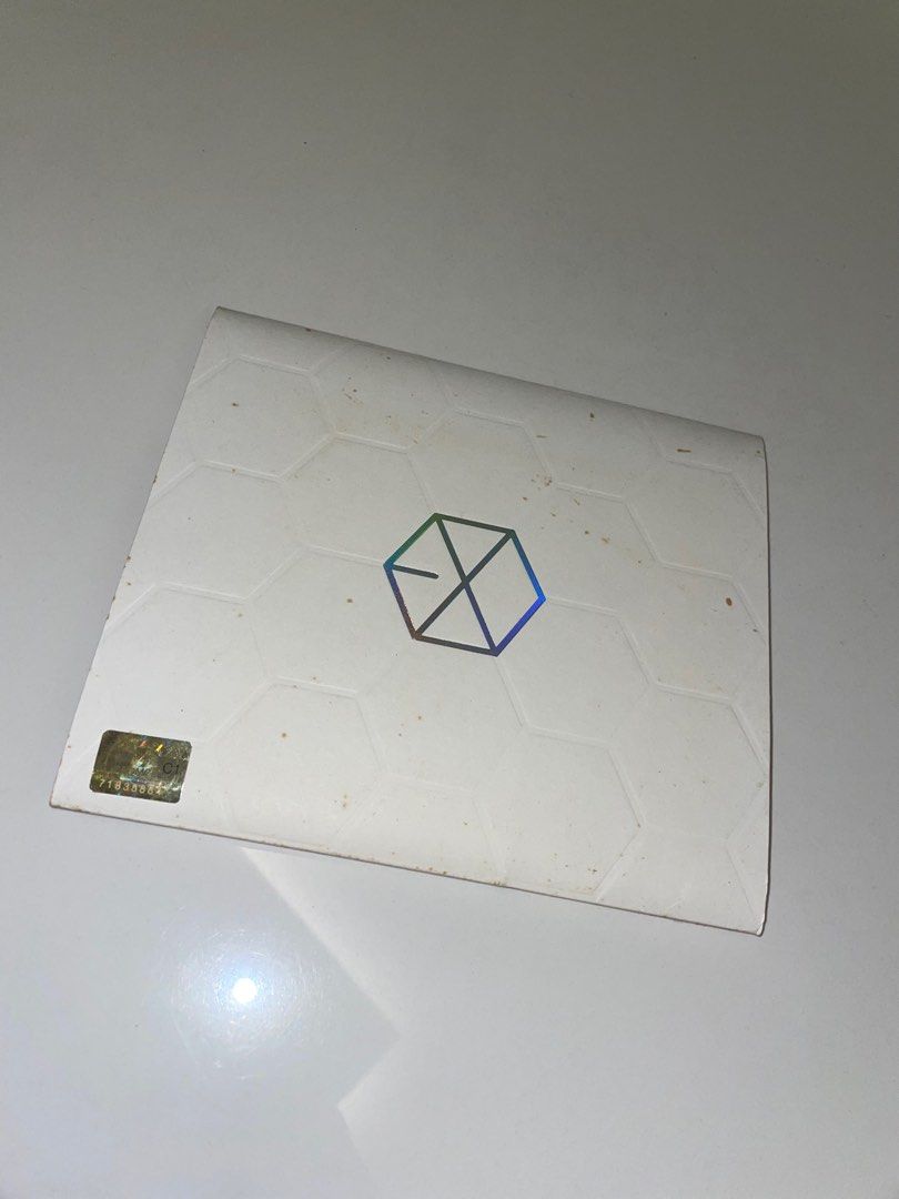 EXO MAMA Album, Hobbies & Toys, Memorabilia & Collectibles, Fan ...
