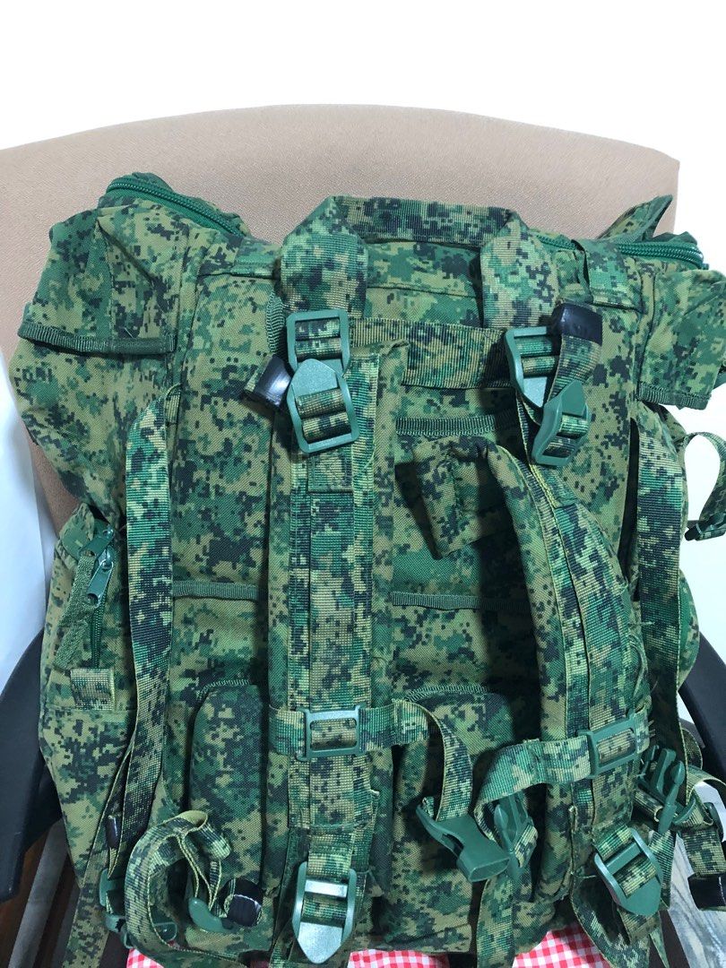 Field Backpack, Men's Fashion, Bags, Backpacks on Carousell
