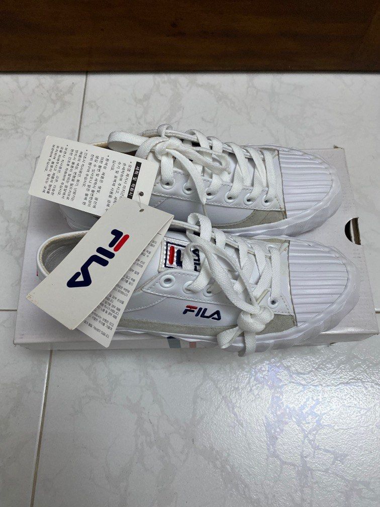 Fila Classic Kicks G, Women's Fashion, Footwear, Sneakers on Carousell